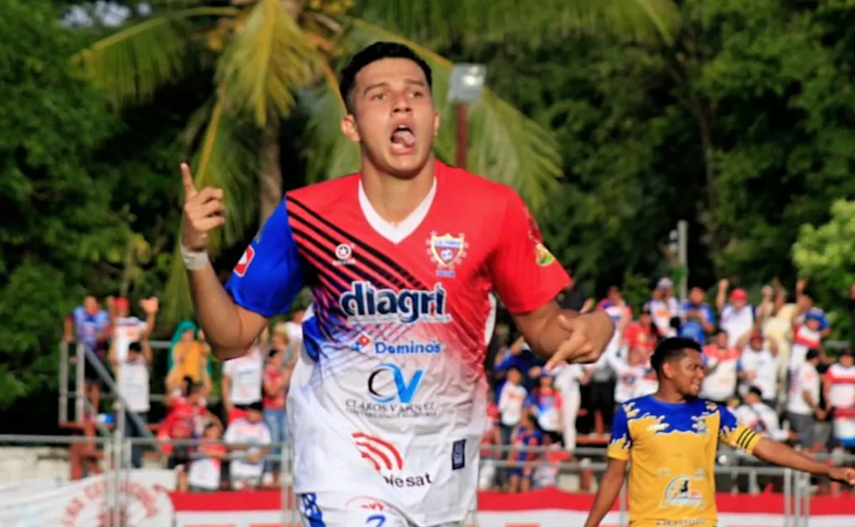 Mientras arregla su fichaje al futbol de México, Styven Vásquez lanza ...